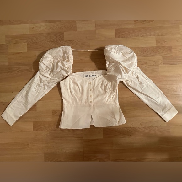 Mr Larkin | Tops | Mr Larkin Ruffle Sleeve Top Mr Larkin | Poshmark